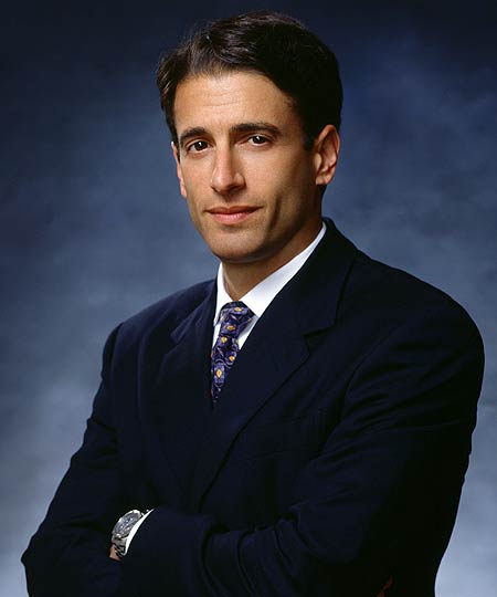 Craig Hunegs VP ejecutivo de Gerenciamiento de Negocios de Warner Bros ...