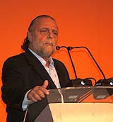 Alberto Luchetti de Abrawebtv: Internet atropellará a la TV digital en ...