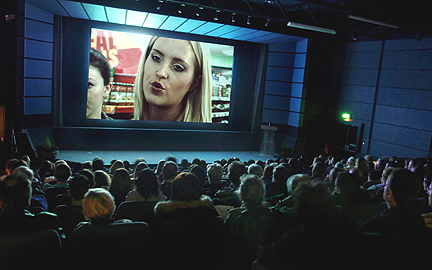 Arts Alliance Media cierra acuerdos para digitalizar más de cines en ...